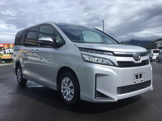 TOYOTA VOXY 2018 SILVER | Mirza Enterprises Japan