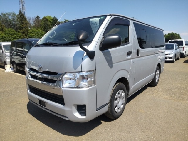 TOYOTA HIACE VAN 2019 PITBULL SHAPE | Mirza Enterprises Japan