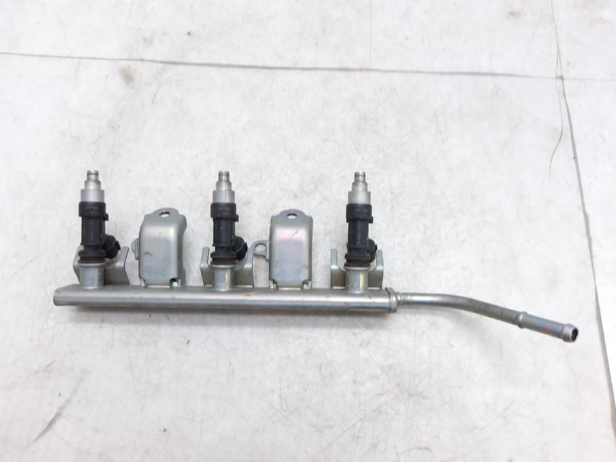 Fuel Injector Set for Suzuki Alto Lapin (HE22S) – 15710-85K00 | Mirza ...