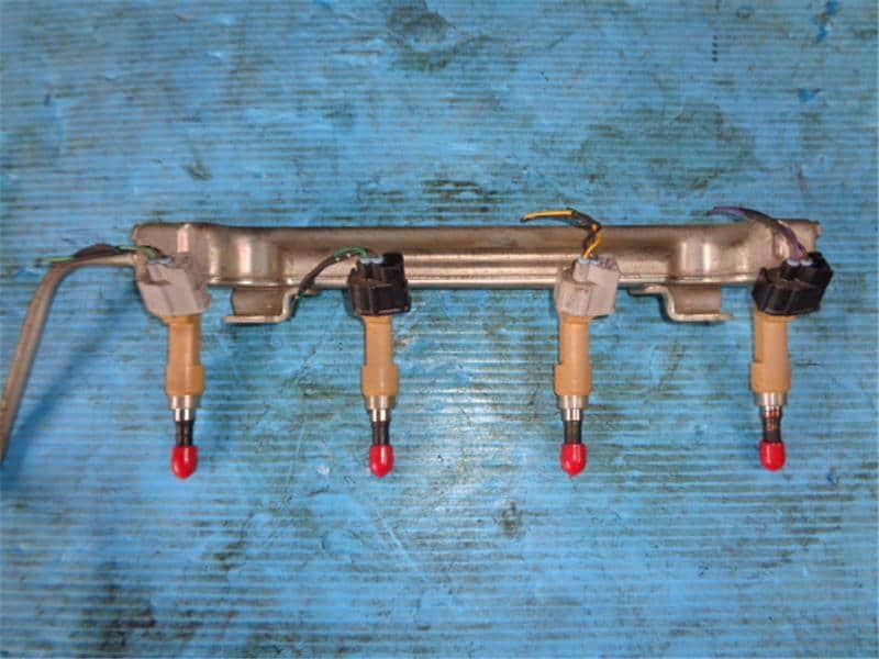 Fuel Injector Toyota Corolla Rumion ZRE154N – 23209-39146 | Mirza ...