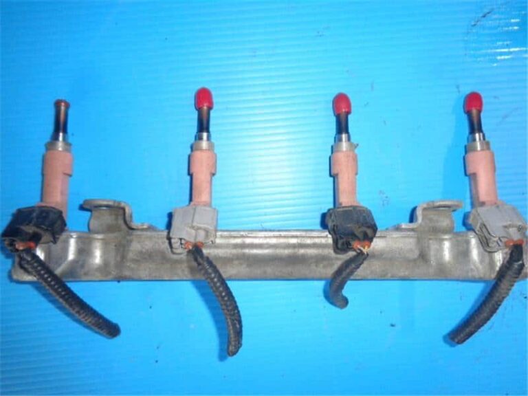 Fuel Injector for Toyota Noah (ZRR85W) – 23209-39235 | Mirza ...